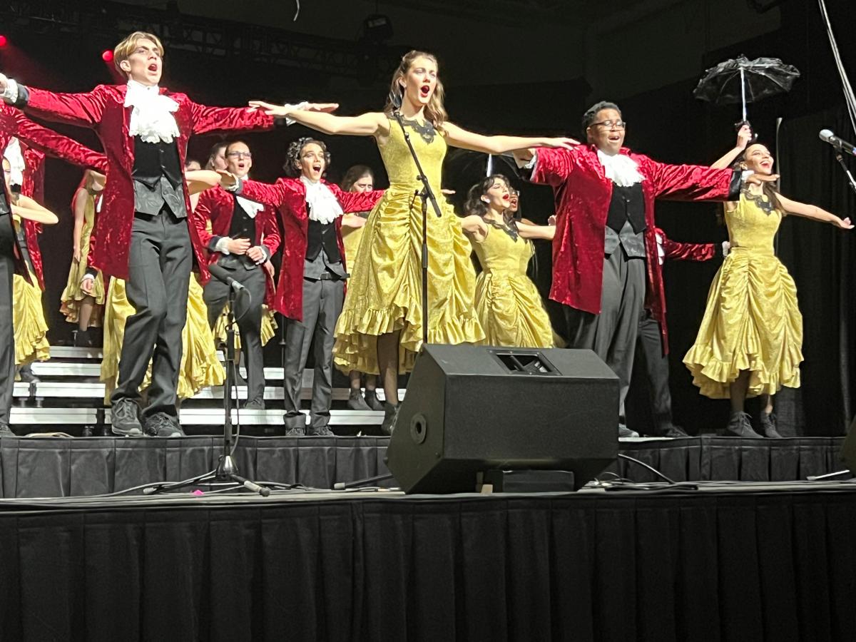 Show Choir Costumes | Gail McInnis Productions
